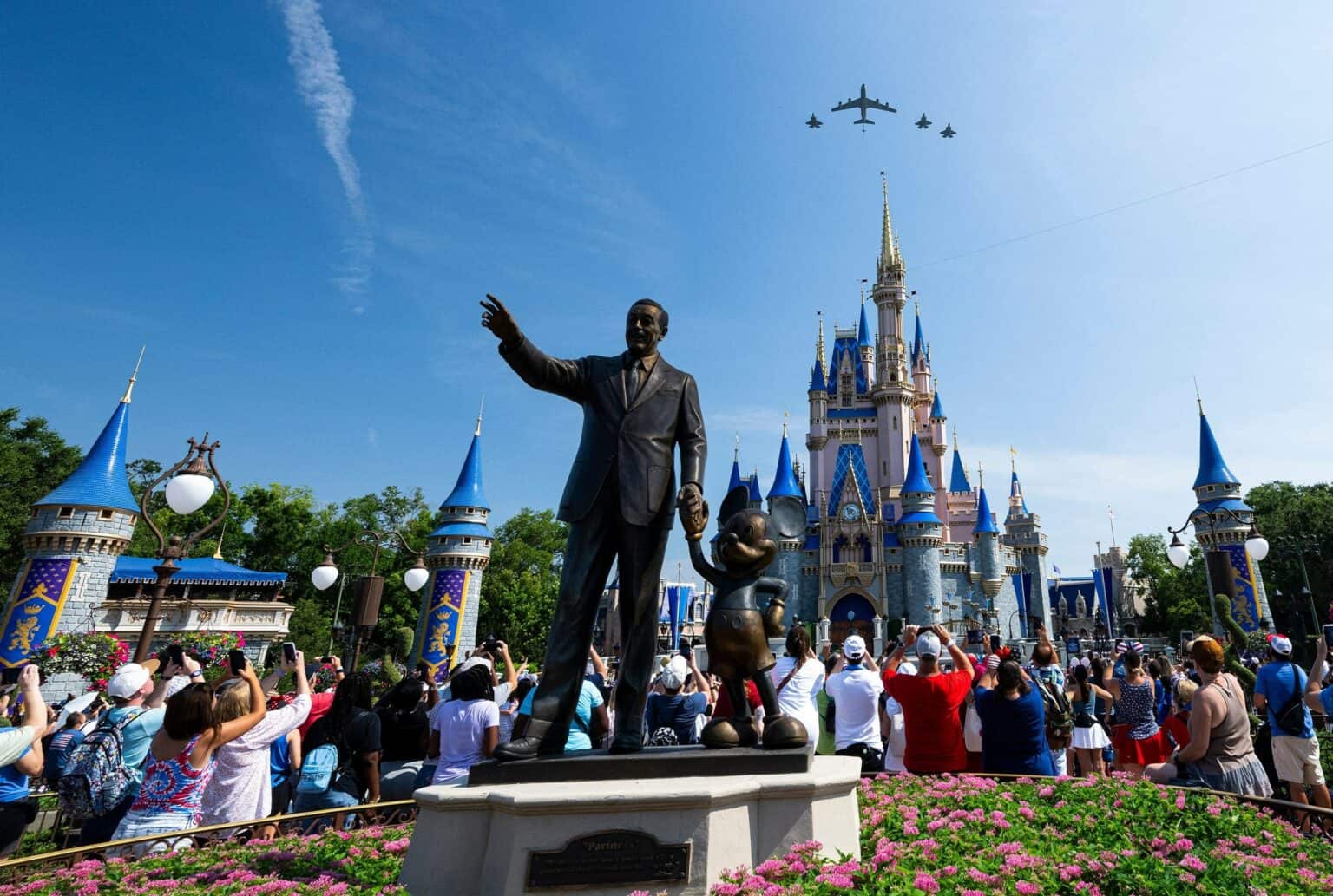 The Best Days to Visit Walt Disney World Theme Parks Revealed - Planner ...