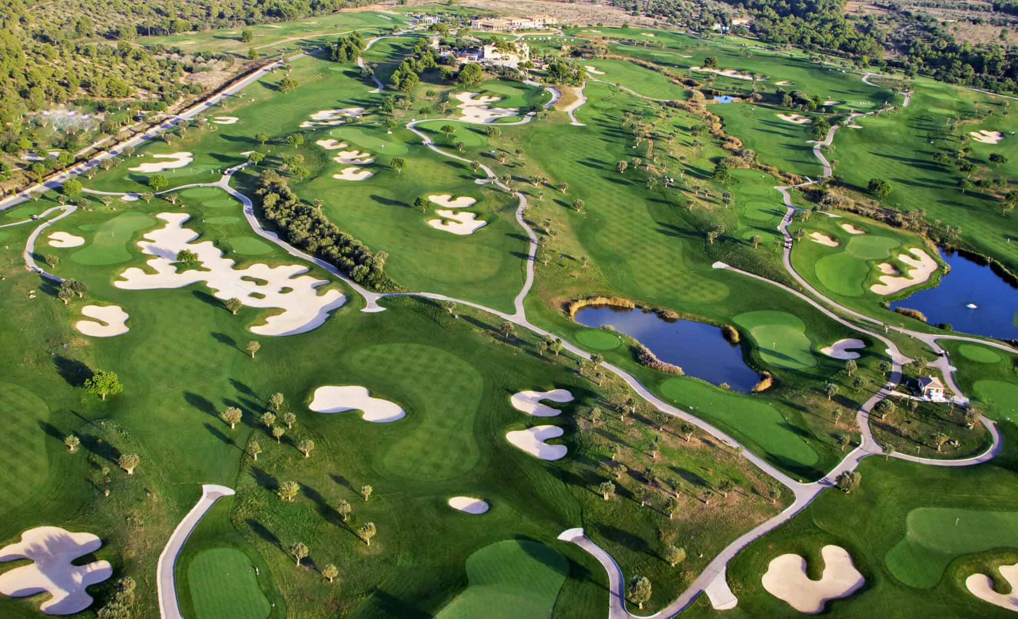 The Top 12 Golf Destinations Around the World Revealed - Planner at Heart