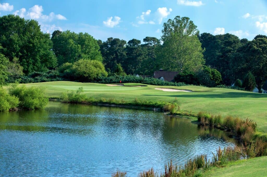 10 Must-Play Golf Courses in Williamsburg, Virginia - Planner at Heart